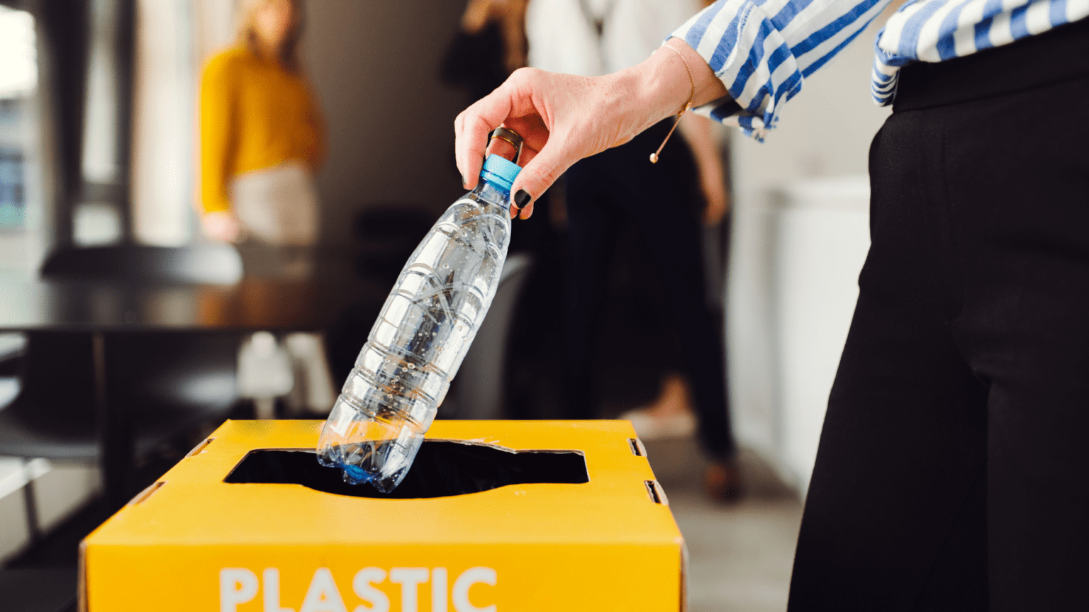 4 Benefits of Effective Waste Management for Small Businesses