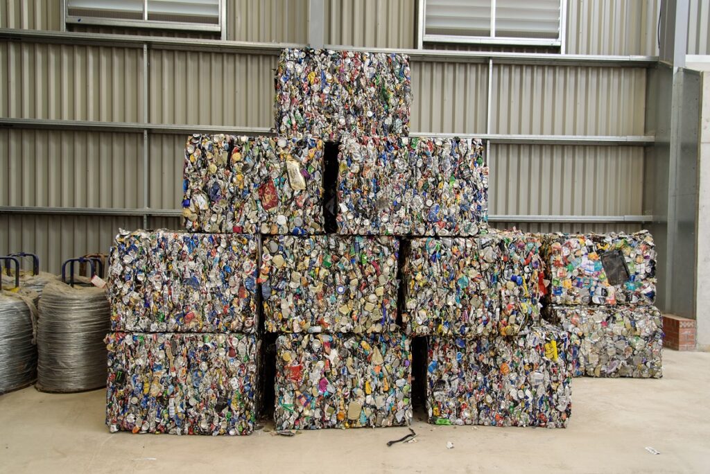 How to Reach Your Recycling Goals in the New Year | Global Trash Solutions
